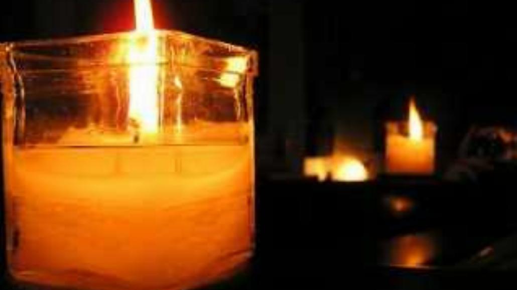 John Quade nie żyje! - John Quade żądło śmierć mściciel papillon ...